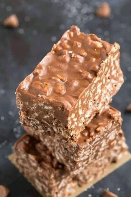 Homemade No-Bake Crunch Bars - CYSSERO