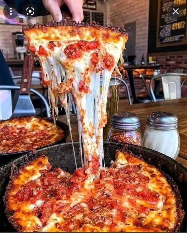 The Ultimate Cheesy Pepperoni Pizza Delight - CYSSERO