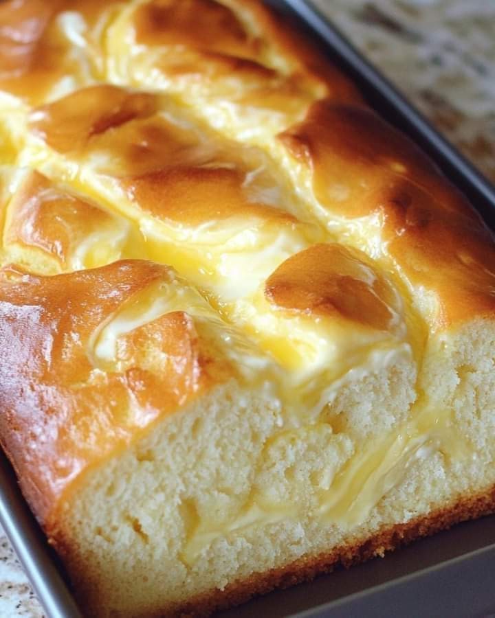 Recipe for Cream Cheese-Filled Sweet Bread - CYSSERO