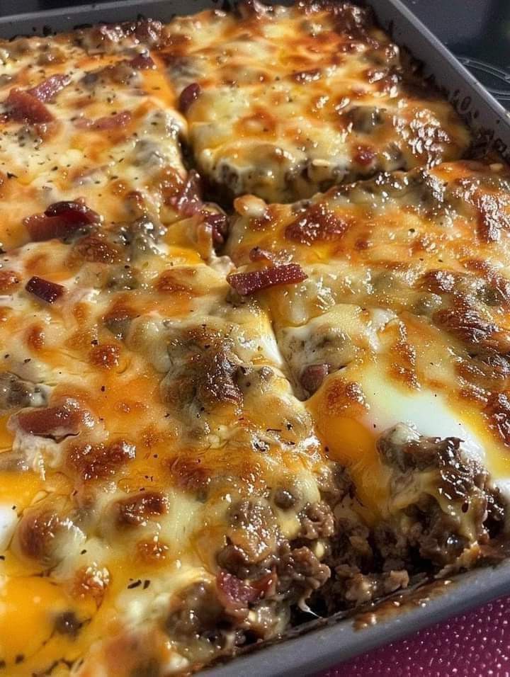 Cheesy Baked Beef Casserole: A Comforting Delight - CYSSERO