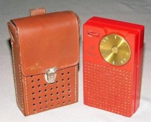 The Evolution of the Transistor Radio: A Timeless Icon of Communication ...