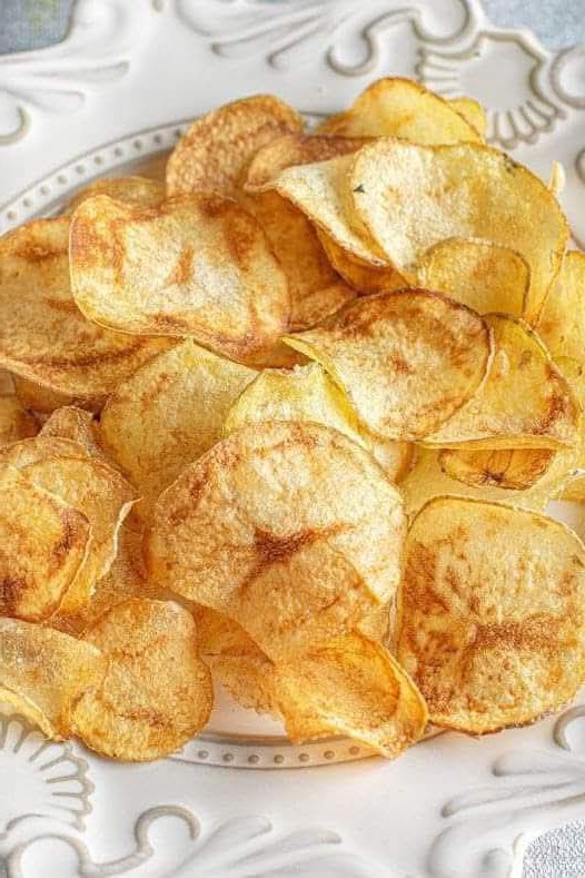 Homemade Potato Chips - CYSSERO