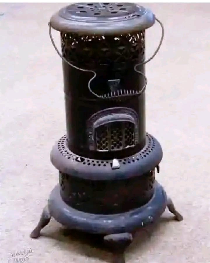 The Timeless Charm of the Vintage Kerosene Heater - CYSSERO