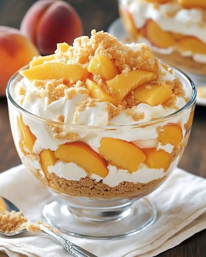 Fresh Peach Cream Dessert Trifle - CYSSERO