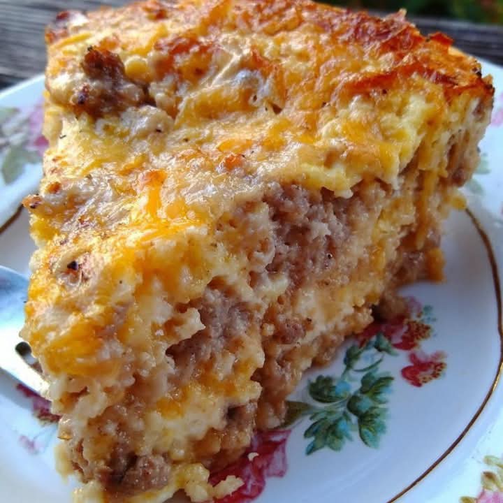 Cheesy Sausage Breakfast Casserole – A Hearty Slice of Morning Comfort ...