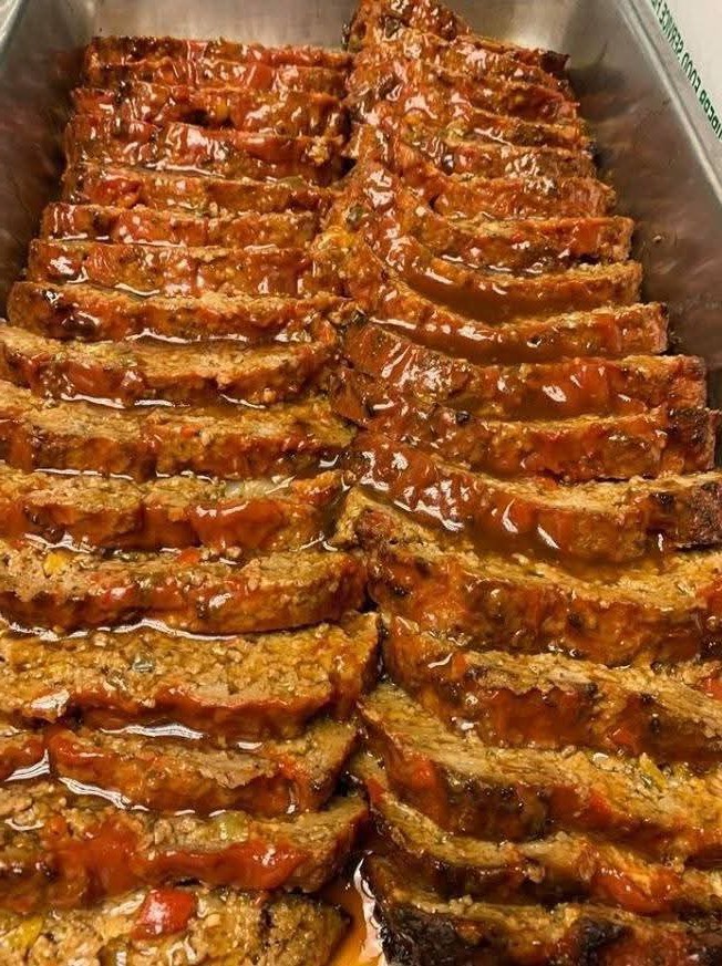 Classic Homemade Meatloaf Recipe - CYSSERO