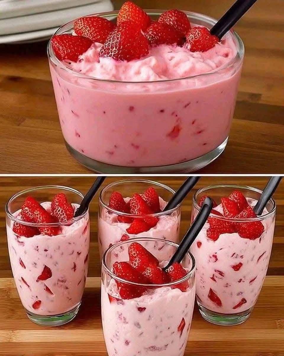 Strawberry Cream Mousse - CYSSERO