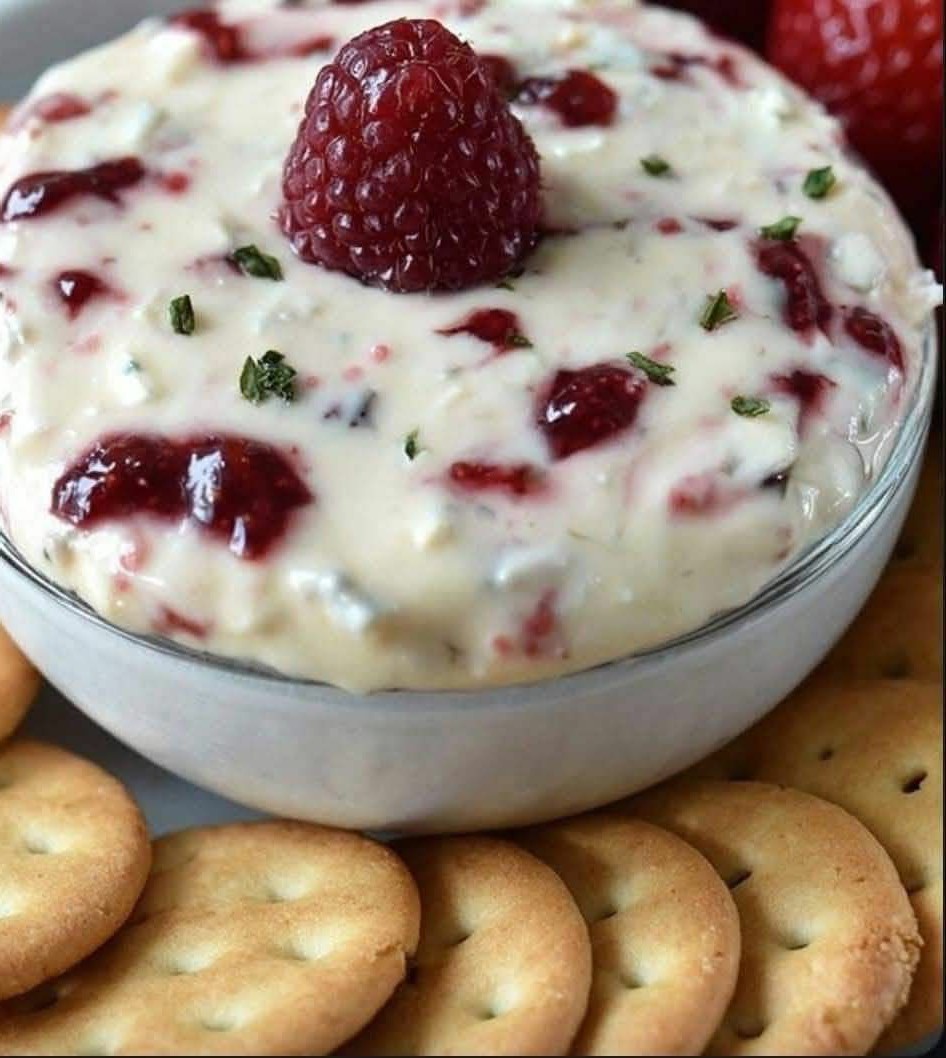 Raspberry Cream Cheese Dip - CYSSERO
