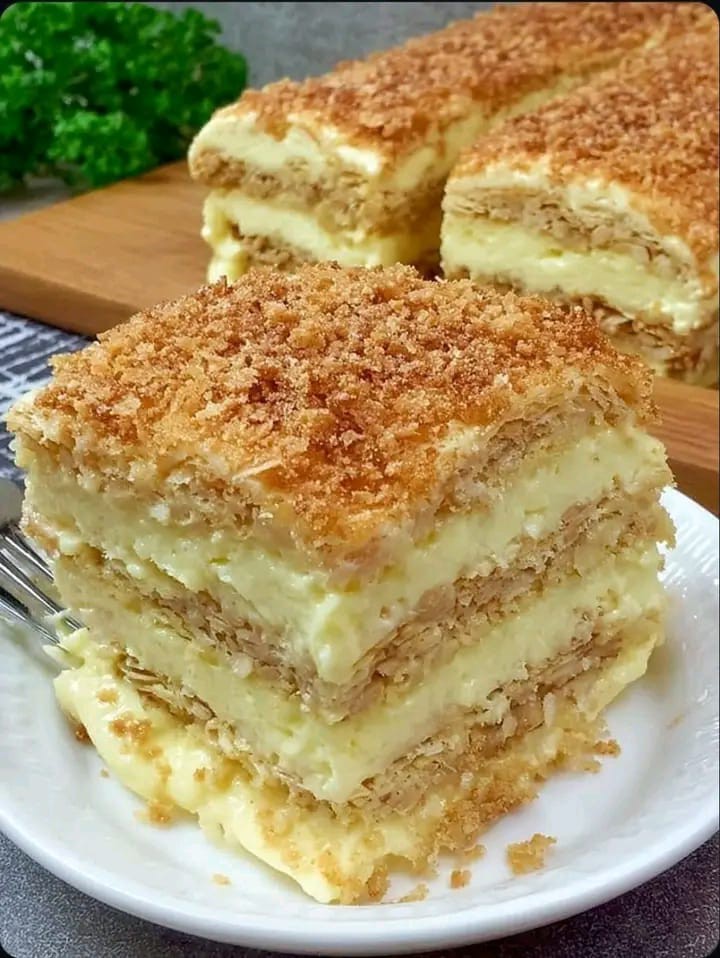 Classic Creamy Biscuit Custard Cake - CYSSERO