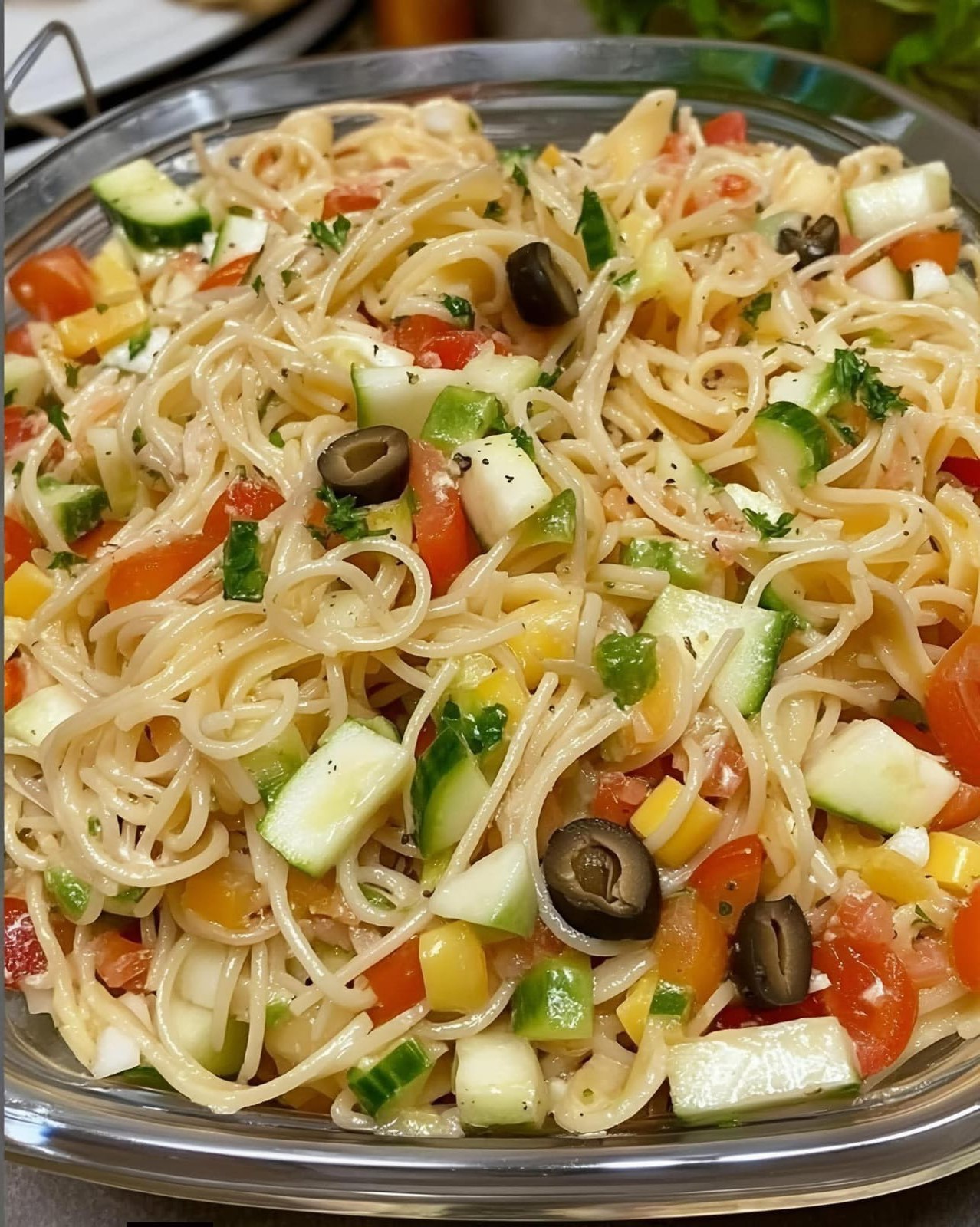 Mediterranean Vegetable Spaghetti Salad - CYSSERO